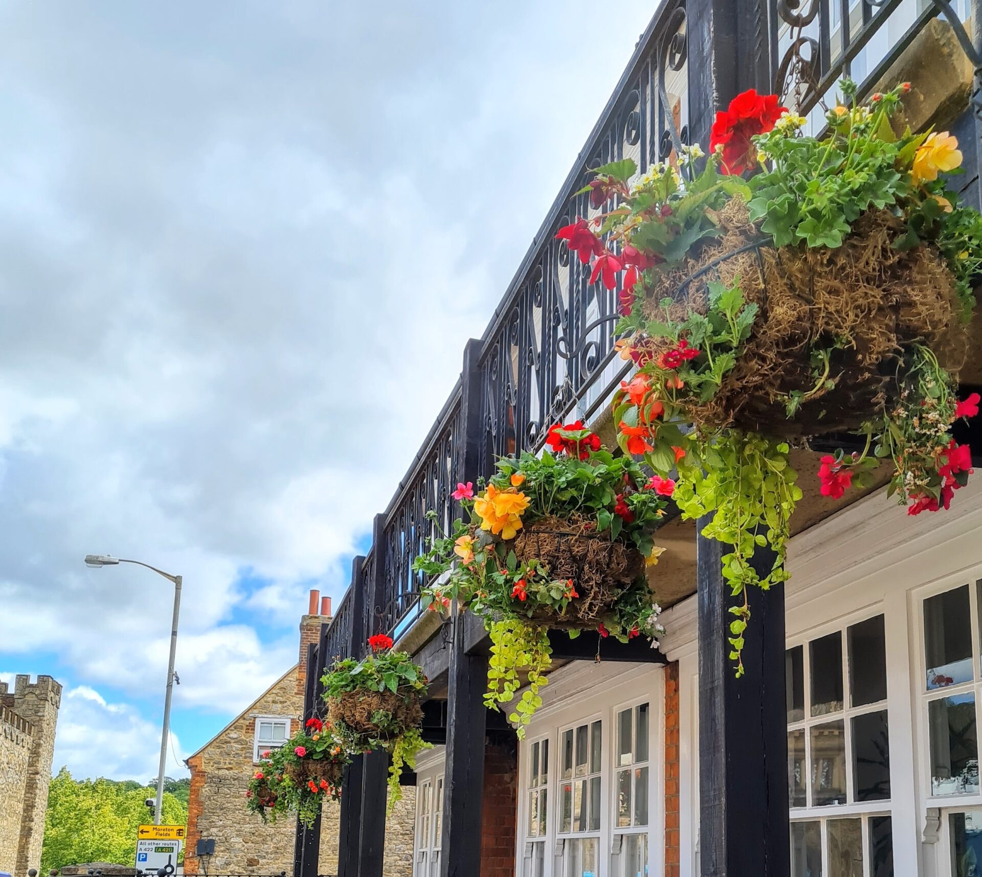 Floral Displays Bloom Across Buckingham - Buckingham Town Council